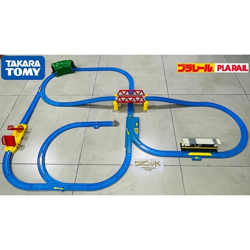 Genuine Takara Tomy Plarail Tracks Set + FREE TRAIN set | Shopee Malaysia