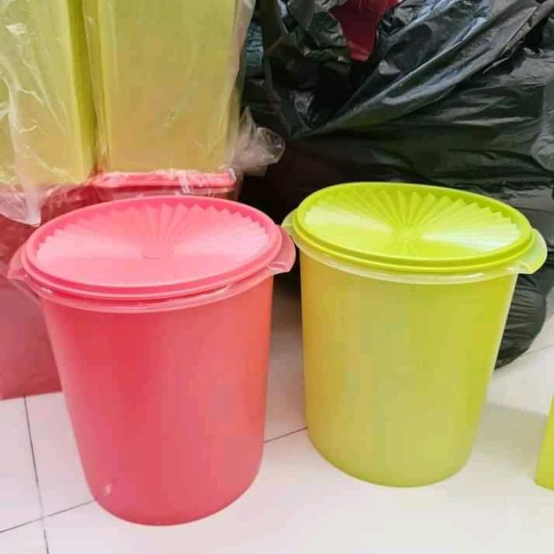 Tupperware Maxi canister 5.5 liter cracker jar 5.5 liter | Shopee Malaysia
