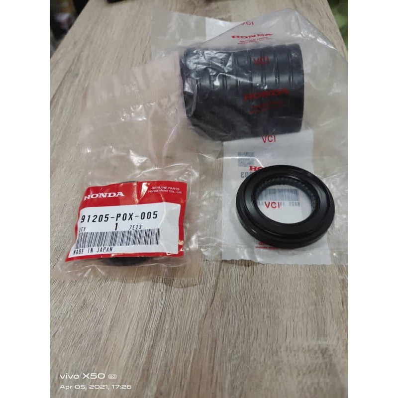 HONDA STREAM RN3,CIVIC FD 2.0 K20 DRIVE SHAFT OIL SEAL RH & LH GENUINE ...