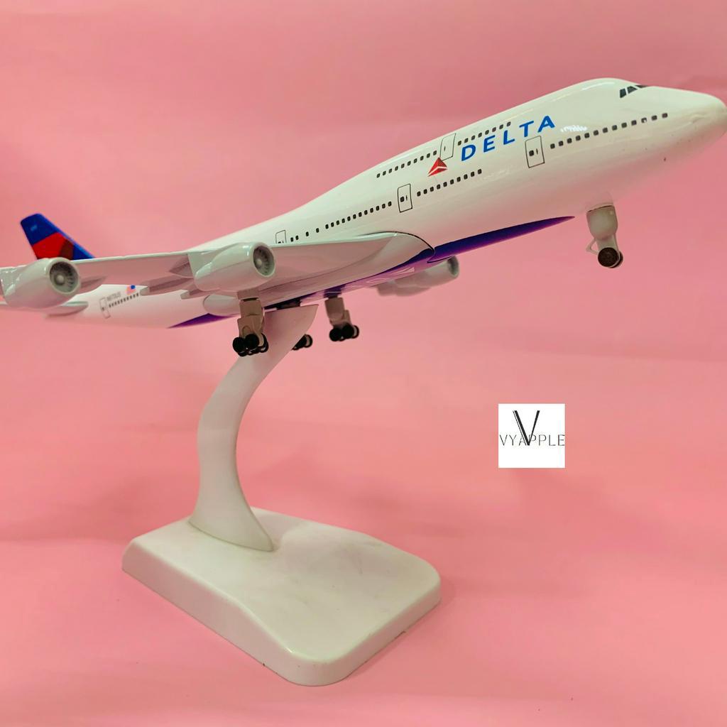 Delta Boeing B747 High Quality Alloy Airplane Model Standard Scale 20cm ...