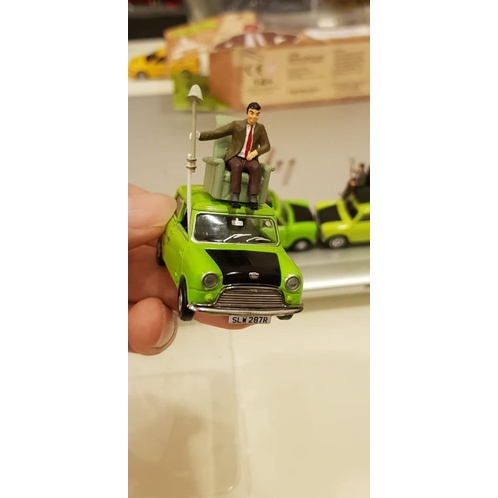 Tiny Mr Bean Mini Cooper Green w Open Door | Shopee Malaysia