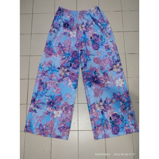 Seluar palazo batik by Izan Signature 🧕 | Shopee Malaysia