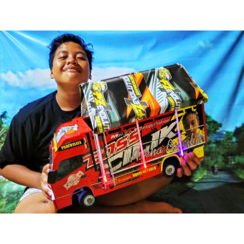 Miniature Truck SUPER JUMBO Size 55cm | Shopee Malaysia