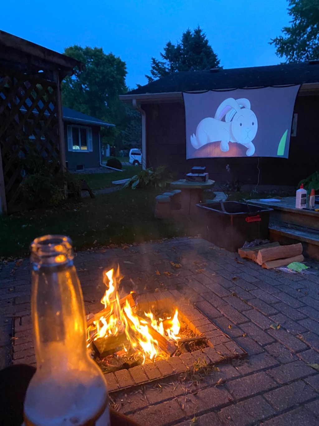 ELEPHAS OEM W13 Mini Wifi Projector 720p Multi-Screen Version Support ...