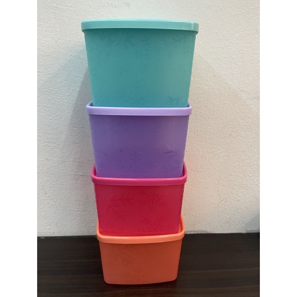 💥READY STOCK 💥超Ready 💥Ready stock 💥超便宜💯Tupperware Snowflake Square ...