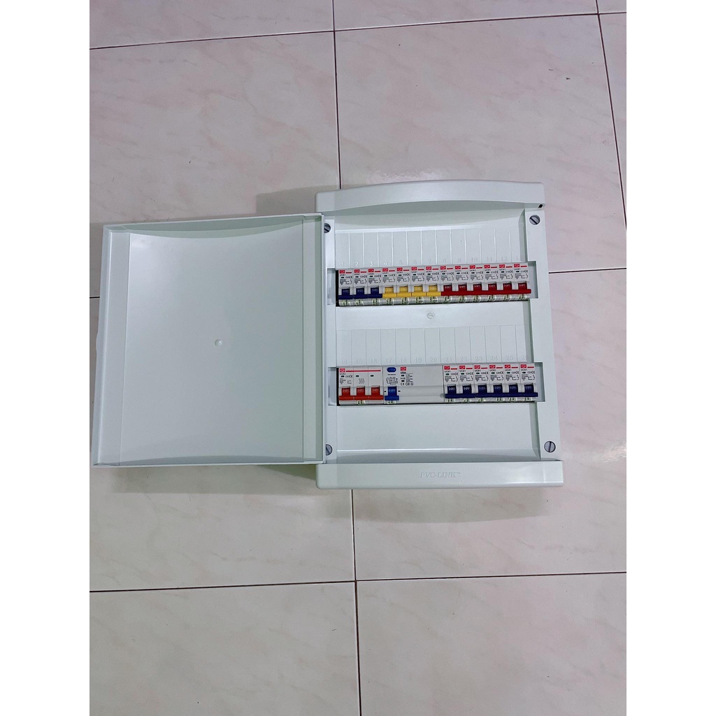 ELECTRIC CONSUMER BOX KOTAK 【3 PHASE】full DB BOX FULL SET 28 WAY( FREE ...