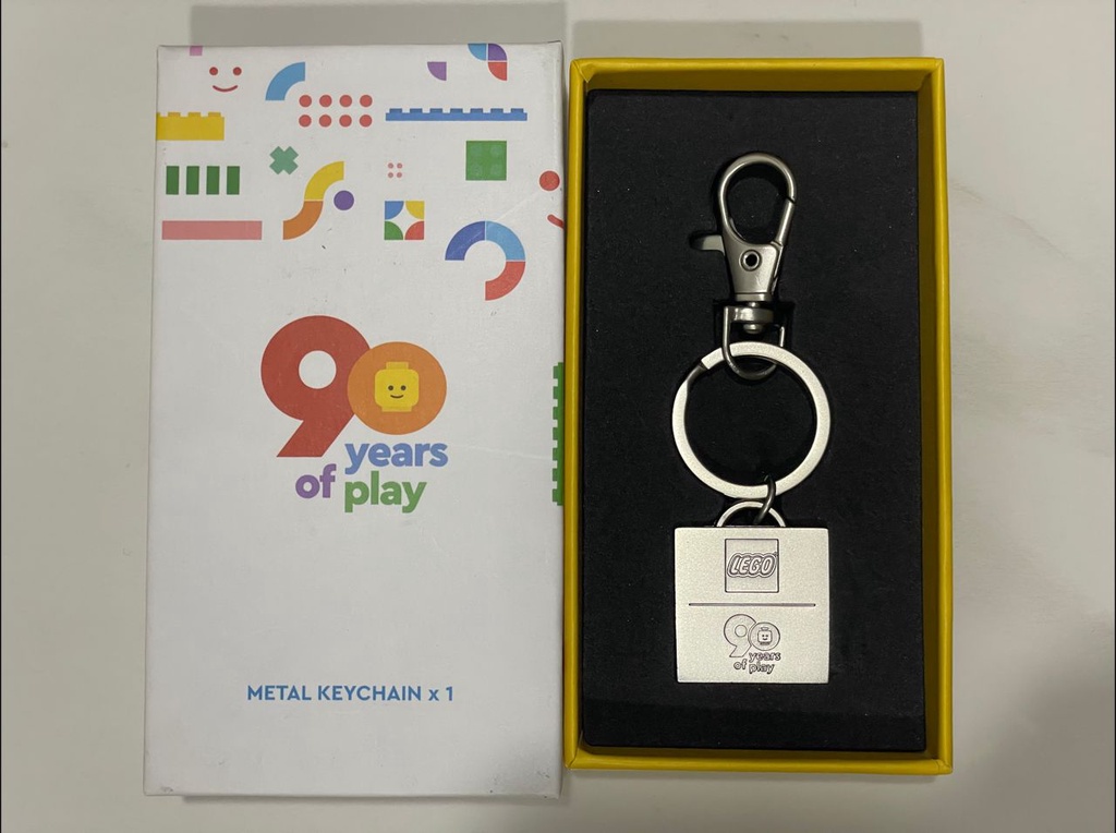 (Ready Stock) LEGO Dreamzzz KeyChain Meta Keychain 2 x 2 Bricks 90 ...