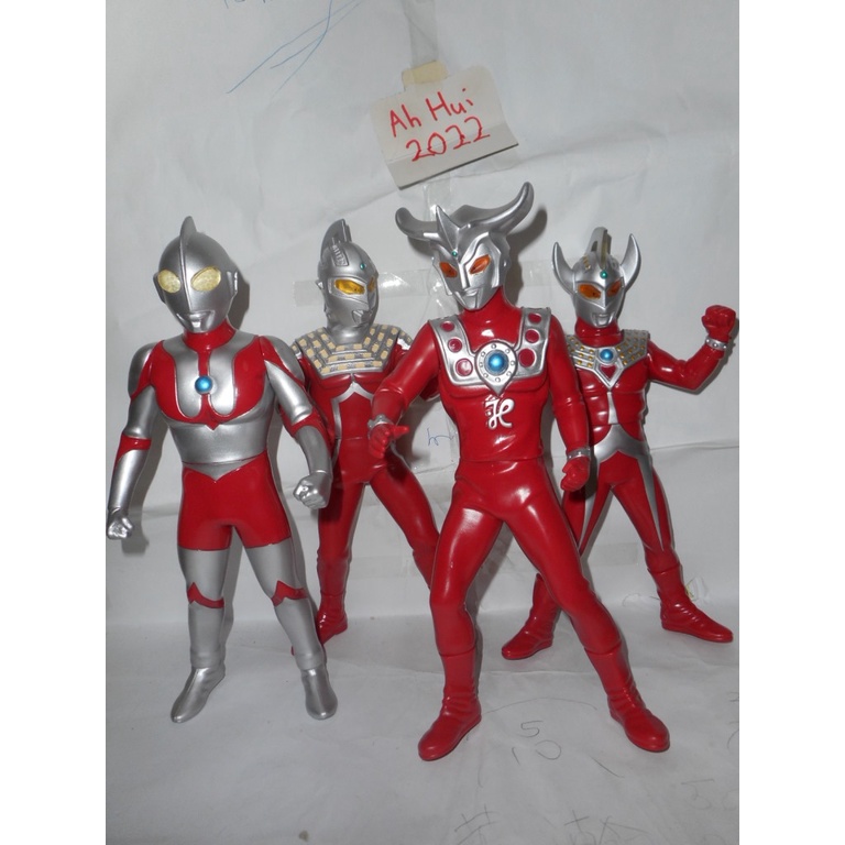 100% ORIGINAL BANPRESTO Big Sofubi Ultraman, Ultraseven, Ultraman Taro ...