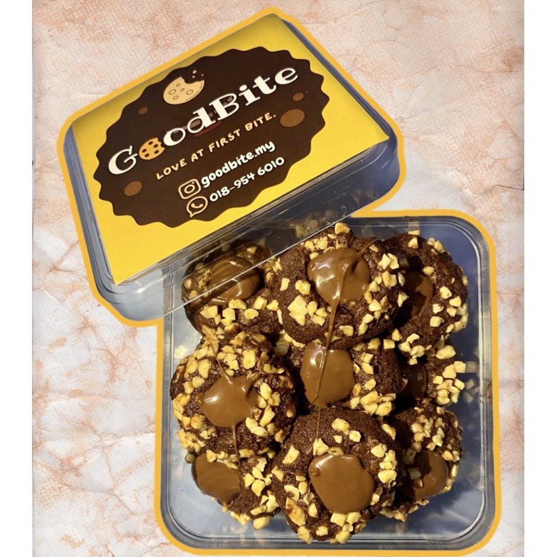 CHOCOLATE BUTTON COOKIES | Shopee Malaysia