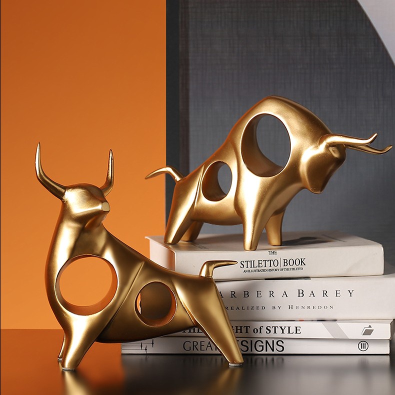 Gold Bull Ornament Nordic Luxury Gold Bull Display Luxury Bull Display ...