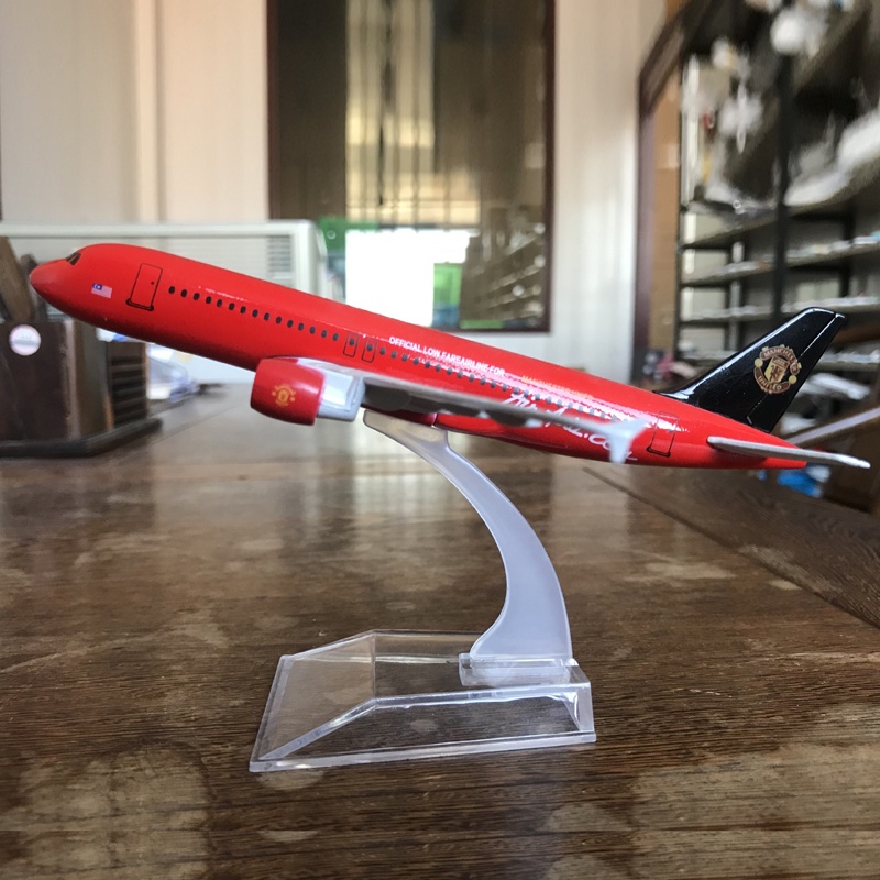 Malaysia Airlines AirAsia Plane Model Boeing 737 747 Airbus 320 Die ...