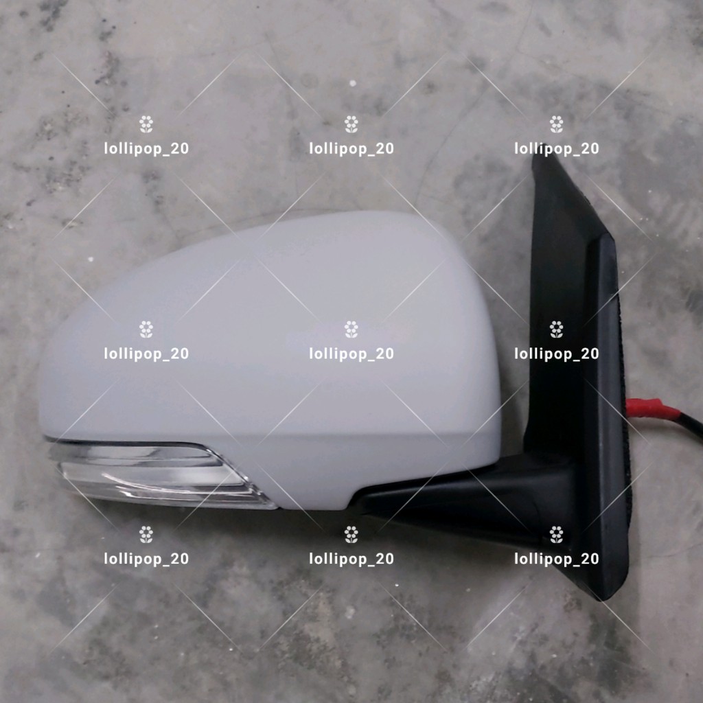 Perodua Axia Auto Flip Side Mirror W /Lamp 9 Pin (Right side) | Shopee ...
