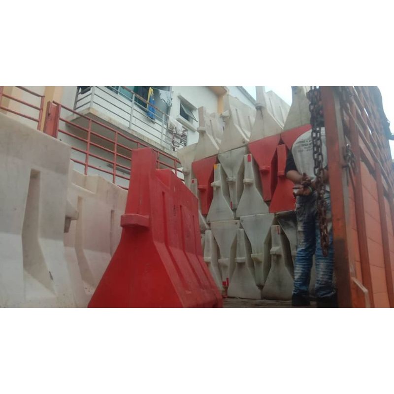 Plastic Barrier Used Like New | Shopee Malaysia