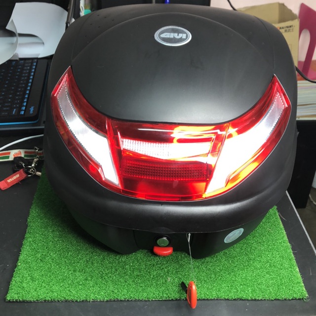 Givi box E30RN original givi | Shopee Malaysia