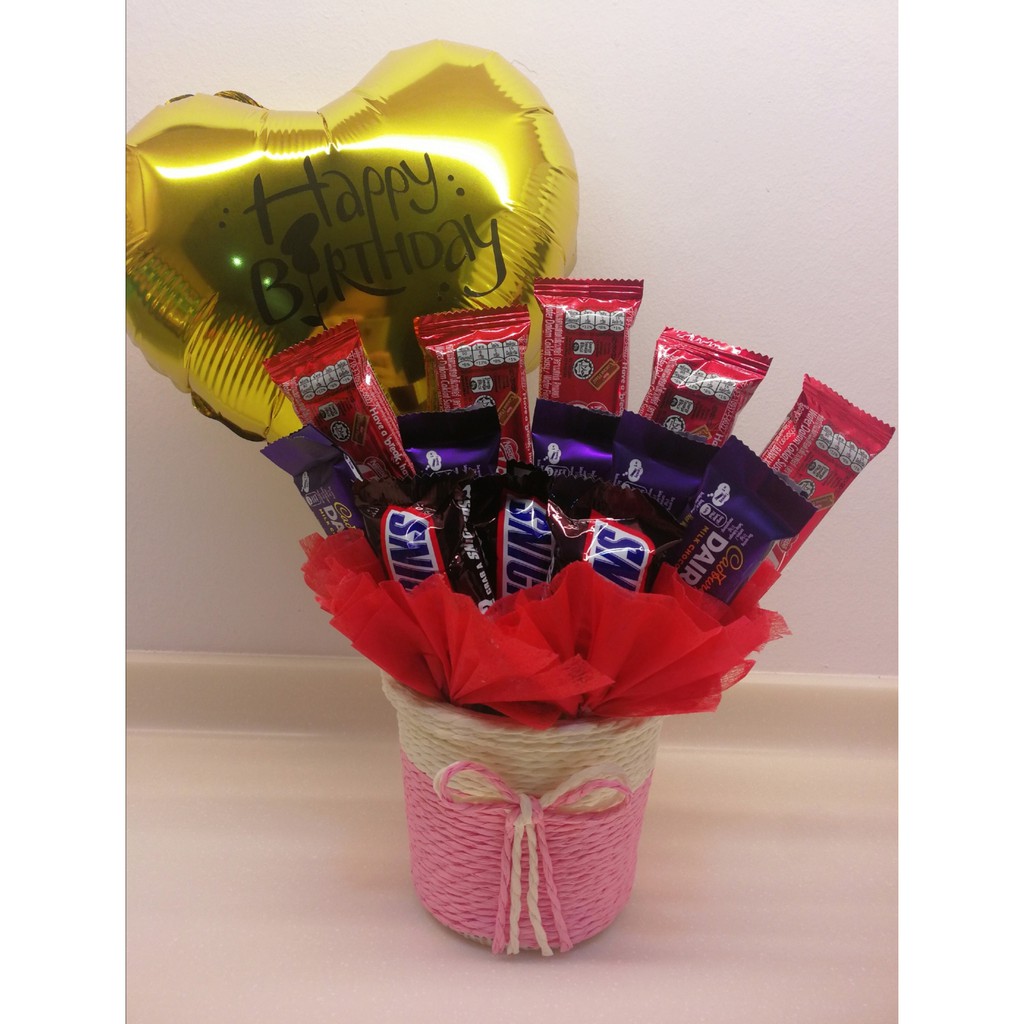 Bunga Hadiah Hari jadi Chocolate Flower Bouquet Basket birthday gift ...