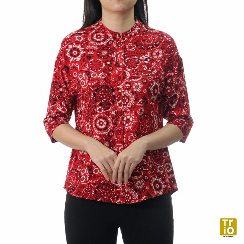 Ladylike Tina Stand Collared 3/4 Sleeve Blouse | Shopee Malaysia
