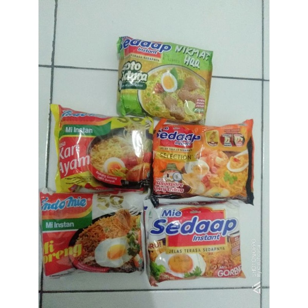 Indomie GORENG/INDOMIE Curry Chicken/Spice Fried/Spice SOTO MADURA ...