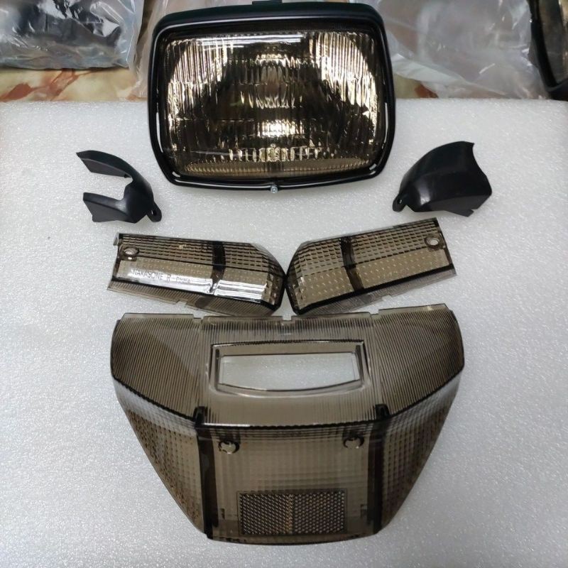 Head lamp lampu depan signal cover , cover lampu belakang ,honda ex5 ex5 dream smoke/tinted ...