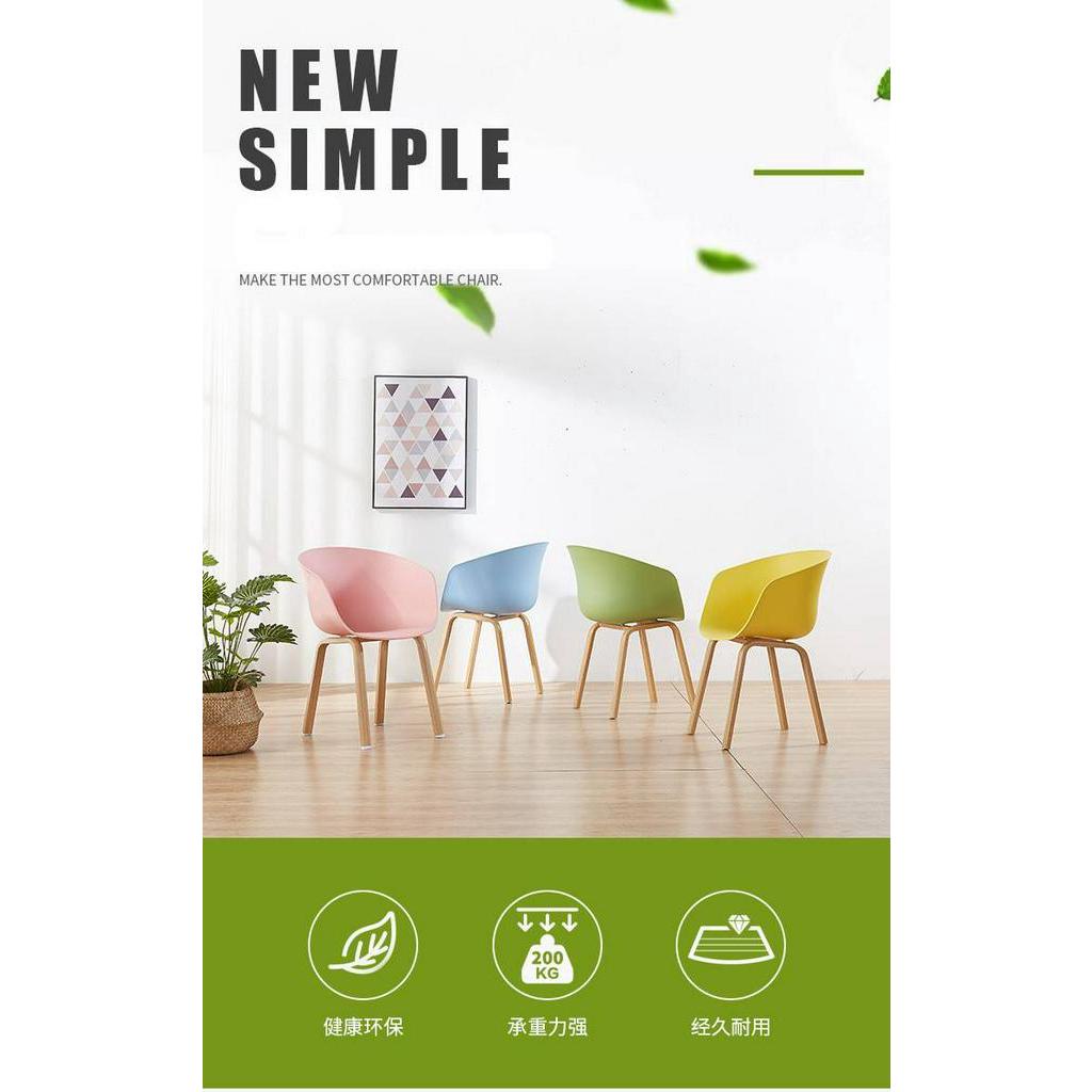 Kerusi modern berkualiti x 4 buah dalam set. 4pcs Timeless design chair ...