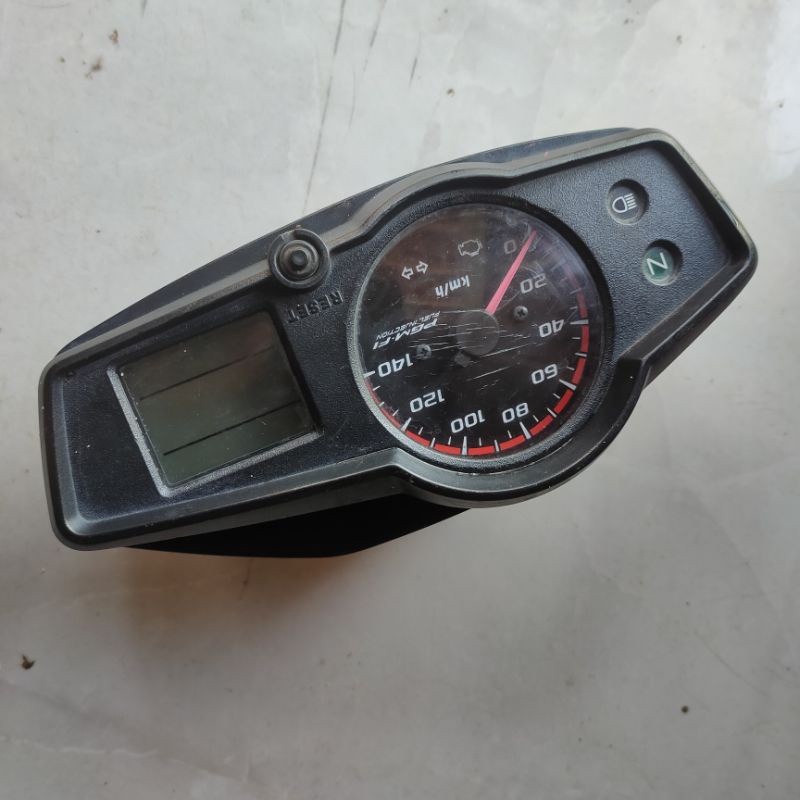 Original Honda Verza 150 speedometer removed | Shopee Malaysia