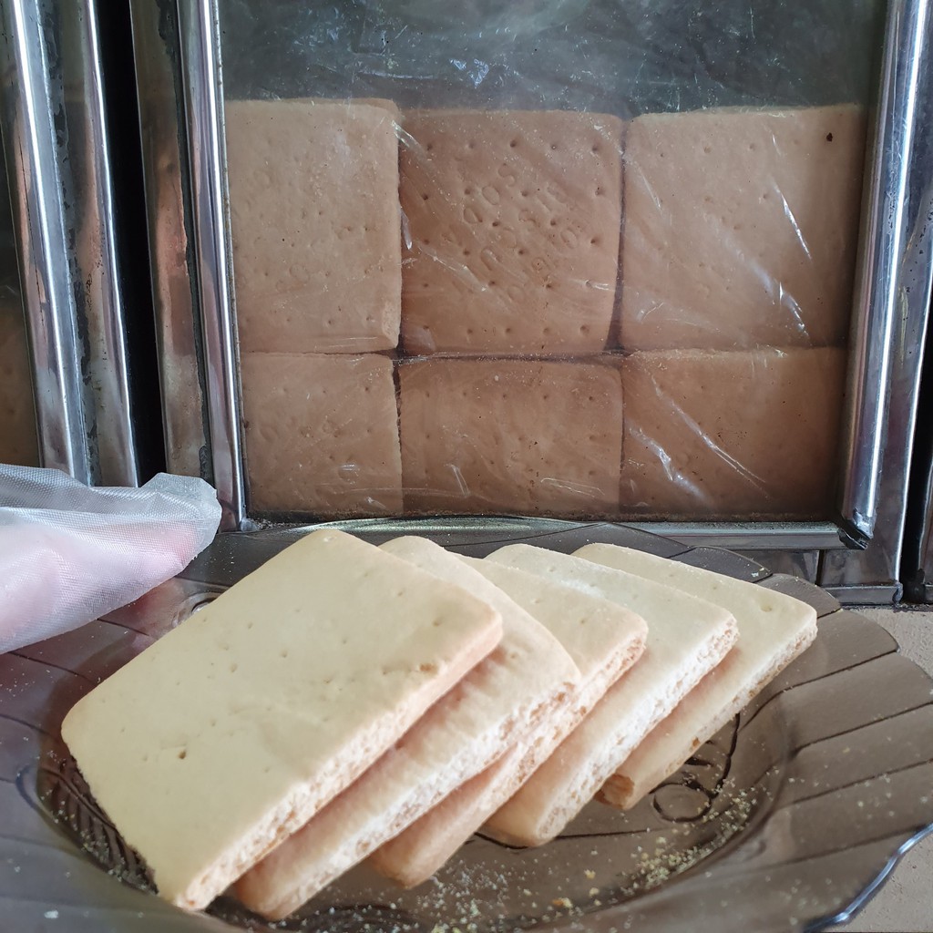 Square Biscuit (300g-500g) | Shopee Malaysia