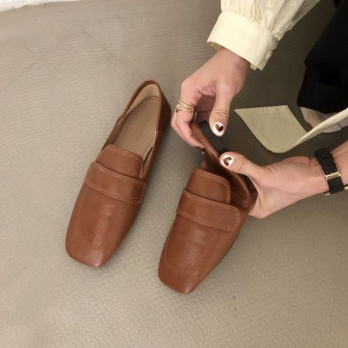 【Ready stock】kasut perempuan Retro square head single shoes: Women's ...