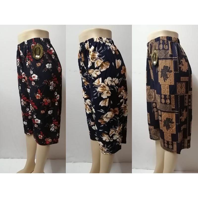 Seluar 3/4 Perempuan corak | Shopee Malaysia