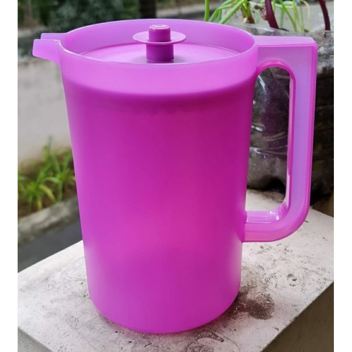 Tupperware Classic Large Beverage Pitcher 2Liter | Shopee Malaysia
