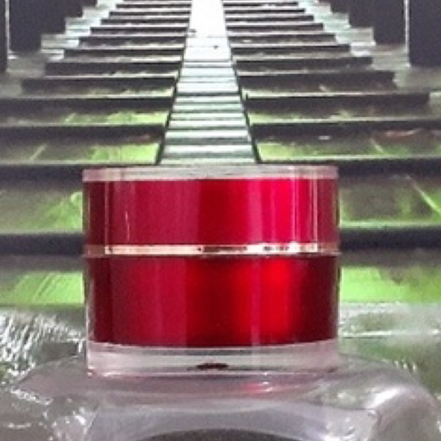 MERAH Acrylic CREAM POT 10GR / ACRILYC POT 10GR Red MAROON | Shopee ...