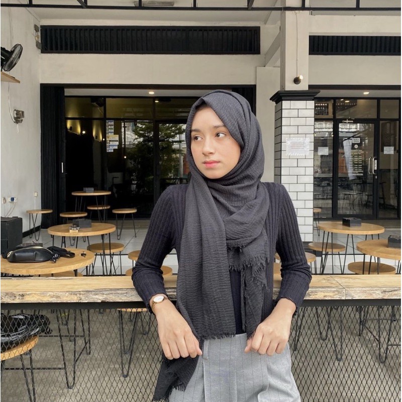 Wawa Turtle Neck Black | Shopee Malaysia