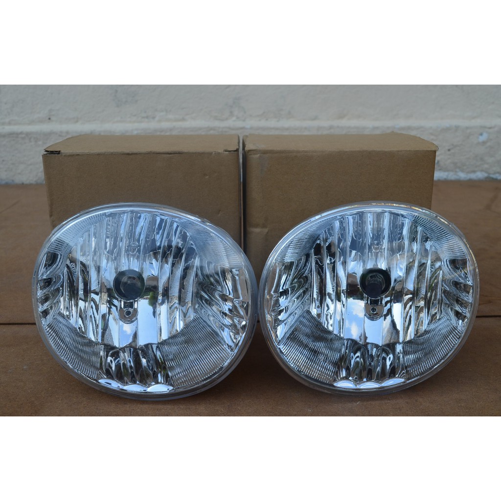 NEW Toyota Passo Racy boon Fog Lamp Good Quality spotlight Sport light ...