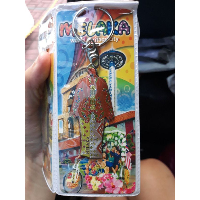 🔥 READY STOCK 🔥 Foil Keychain Design Kebaya Melaka Malaysia Souvenir ...