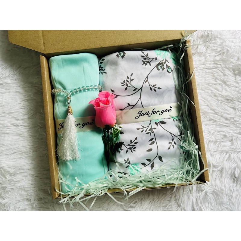 Set Surprise Gift Box Telekung / Kain telekung Viscose Printed Bunga ...