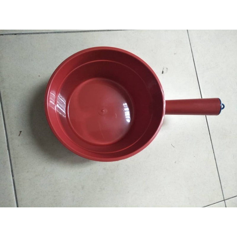 Plastic Water Dipper/Premium Dipper / Water Bucket / Gayong Plastik ...