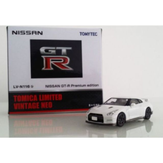 Tomica Limited Vintage Neo Nissan GT-R R35 White Premium Edition | Shopee Malaysia