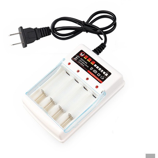 AA / AAA Battery Charger PENGECAS BATERI AA / AAA | Shopee Malaysia