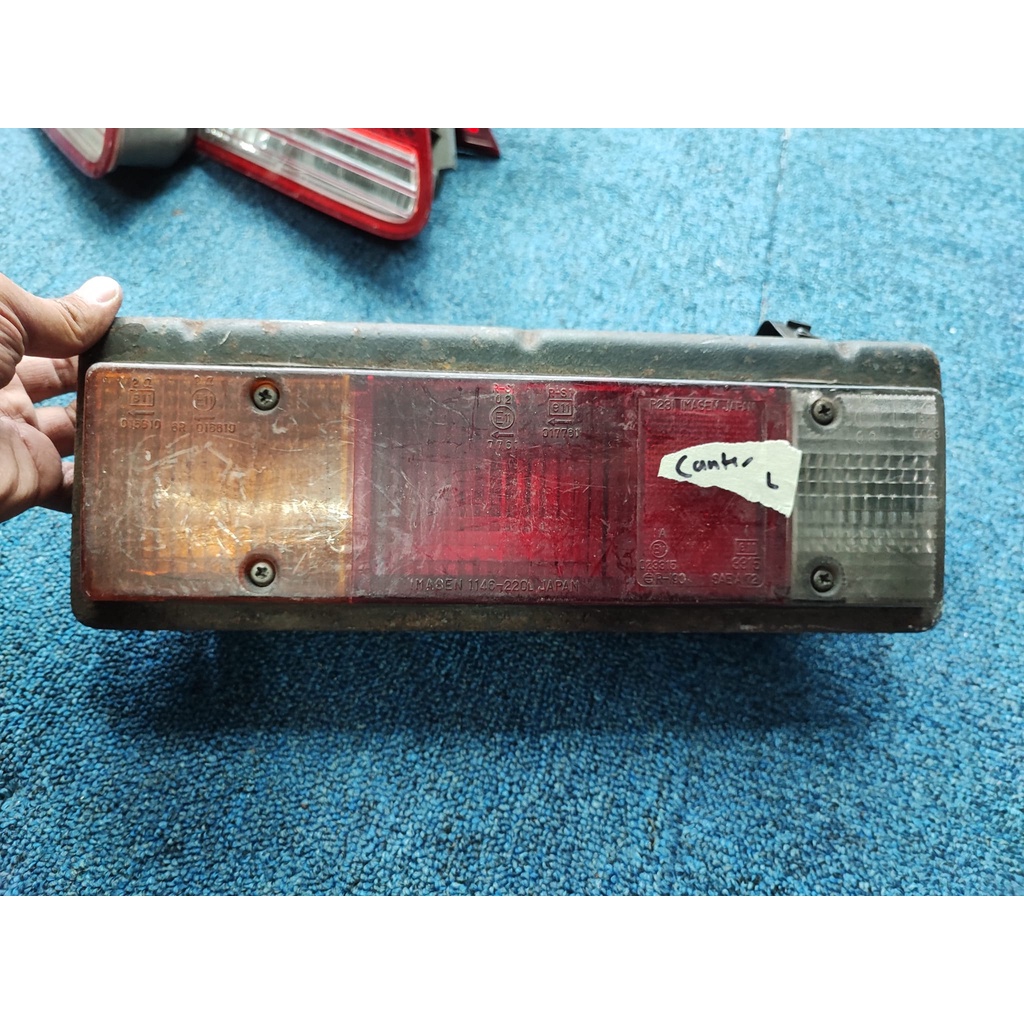 Mitsubishi Canter Fuso Lorry Rear Tail Light Tail Lamp Lampu Belakang ...
