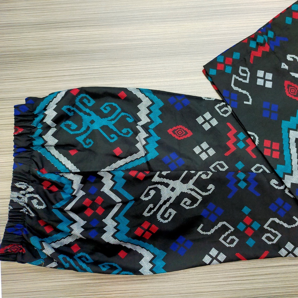 Seluar Batik Viral | Viral Batik Lounge Pants (M) | Shopee Malaysia