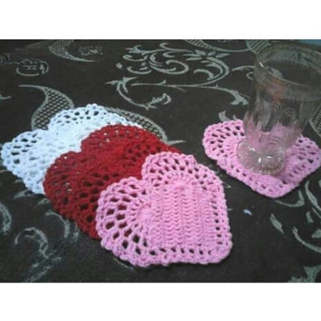 Crocheted heart glass coasters (alas cawan/gelas kait ) | Shopee Malaysia