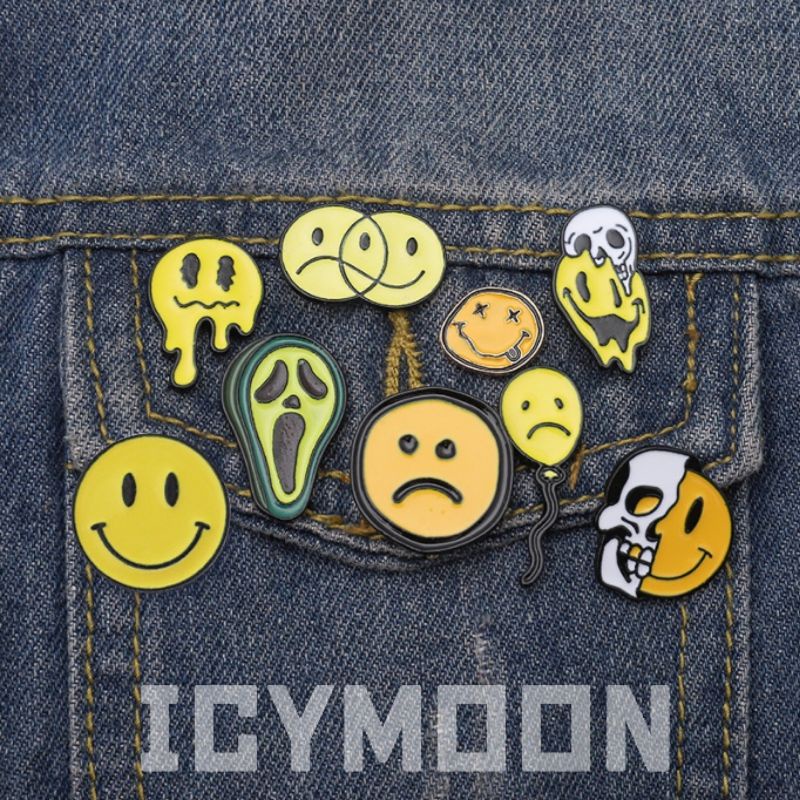 Enamel Pins : Smiley Cute Skulls Goth Sad Face Melt Fantasy Design [PO ...