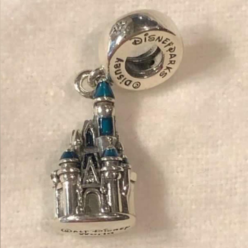 Pandora Disney Cinderella Castle Charm - Walt Disney World ( Disneyland ...