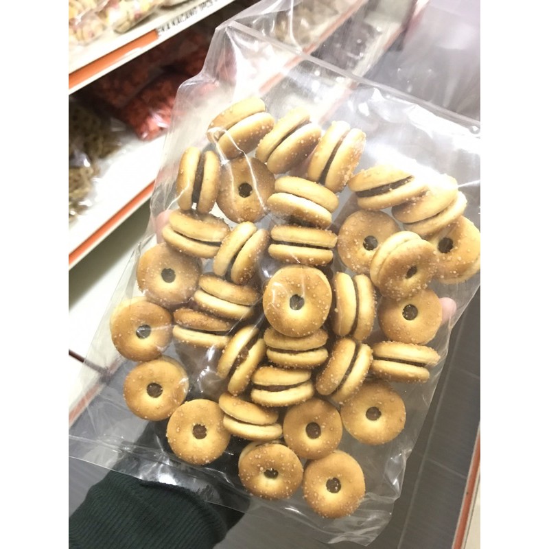 Biskut Donut Inti Jem Nenas 300GM | Shopee Malaysia