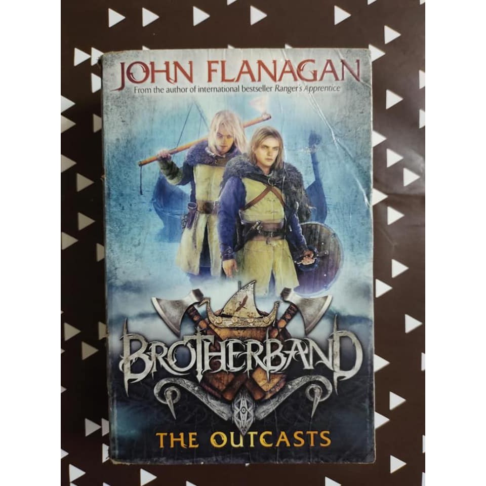 The Outcasts (Brotherband Chronicles #1) by John Flanagan, Angelika ...