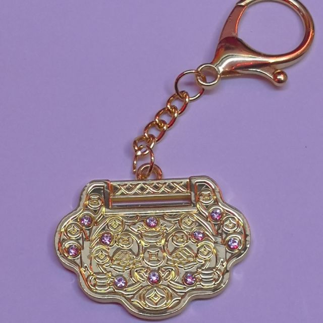 GOOD FORTUNE LOCK AMULET (GOLD PLATED) | Shopee Malaysia