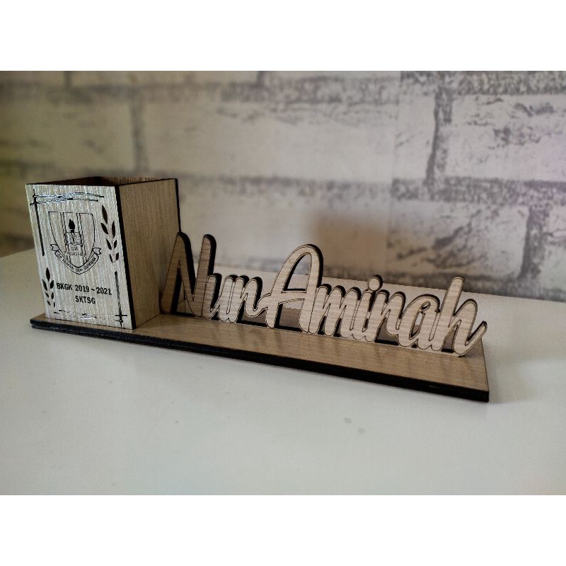 Bekas Alat Tulis Bekas Pen Stand Nama Atas Meja Kotak Pen Kotak Pensel ...