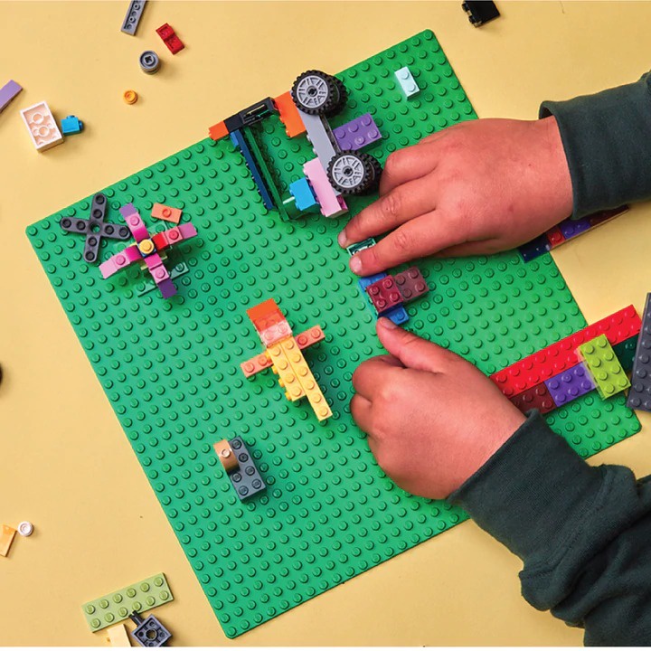 LEGO Classic 11023 Green Baseplate (1 Pieces) | Shopee Malaysia