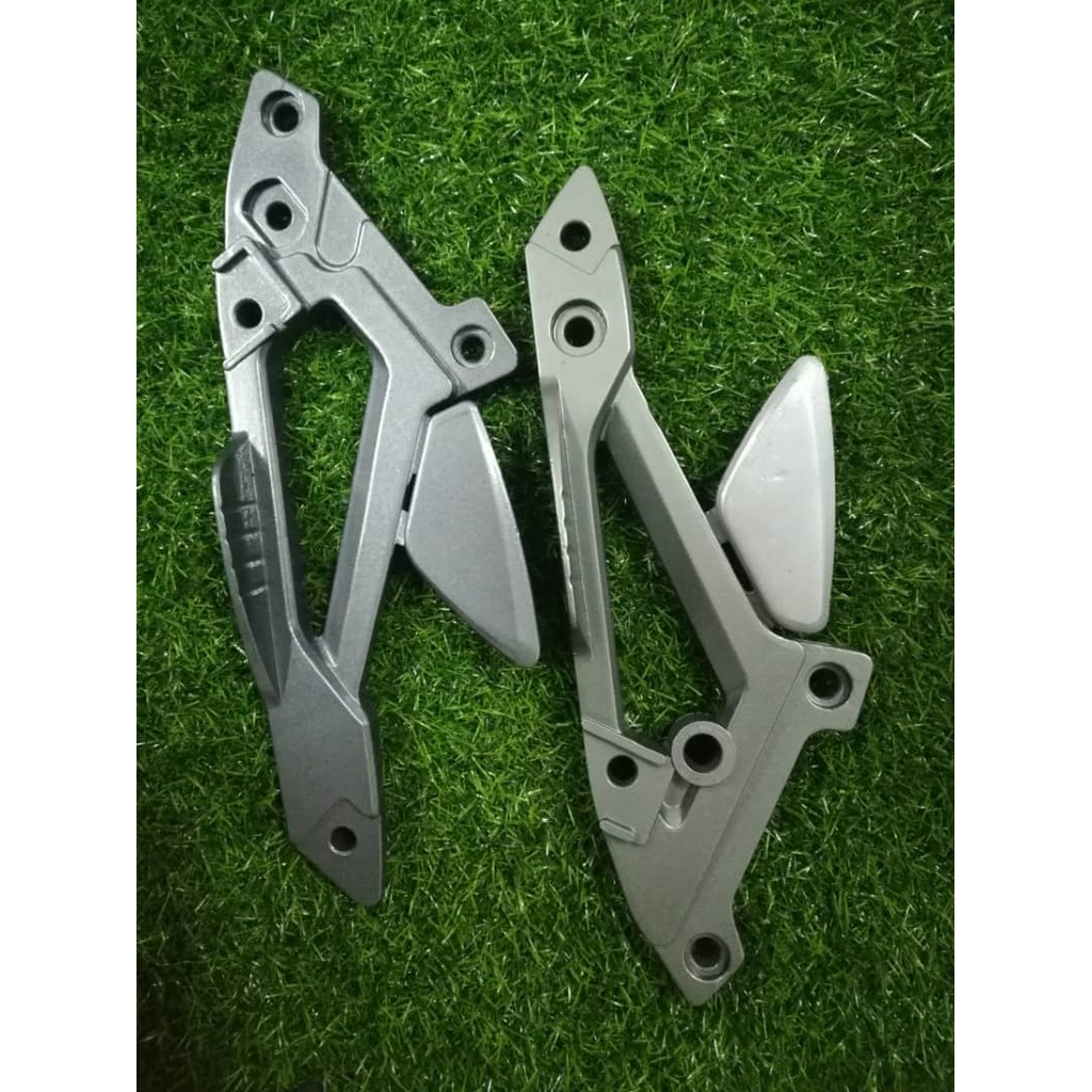 YAMAHA RXZ CATALYZER FOOTREST BRACKET SET | Shopee Malaysia