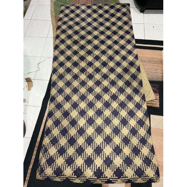 Tikar mengkuang / Tikar mengkuang bewarna / Tikar kercut | Shopee Malaysia
