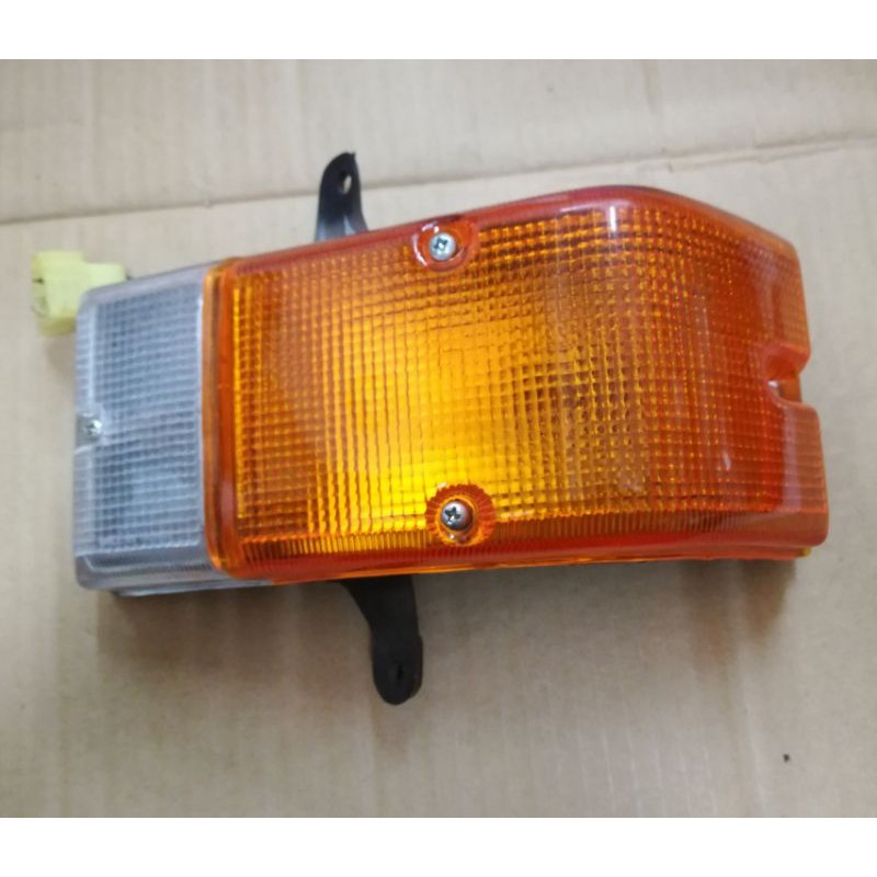 TOYOTA DYNA BU60 SIGNAL LAMP 1 PC | Shopee Malaysia