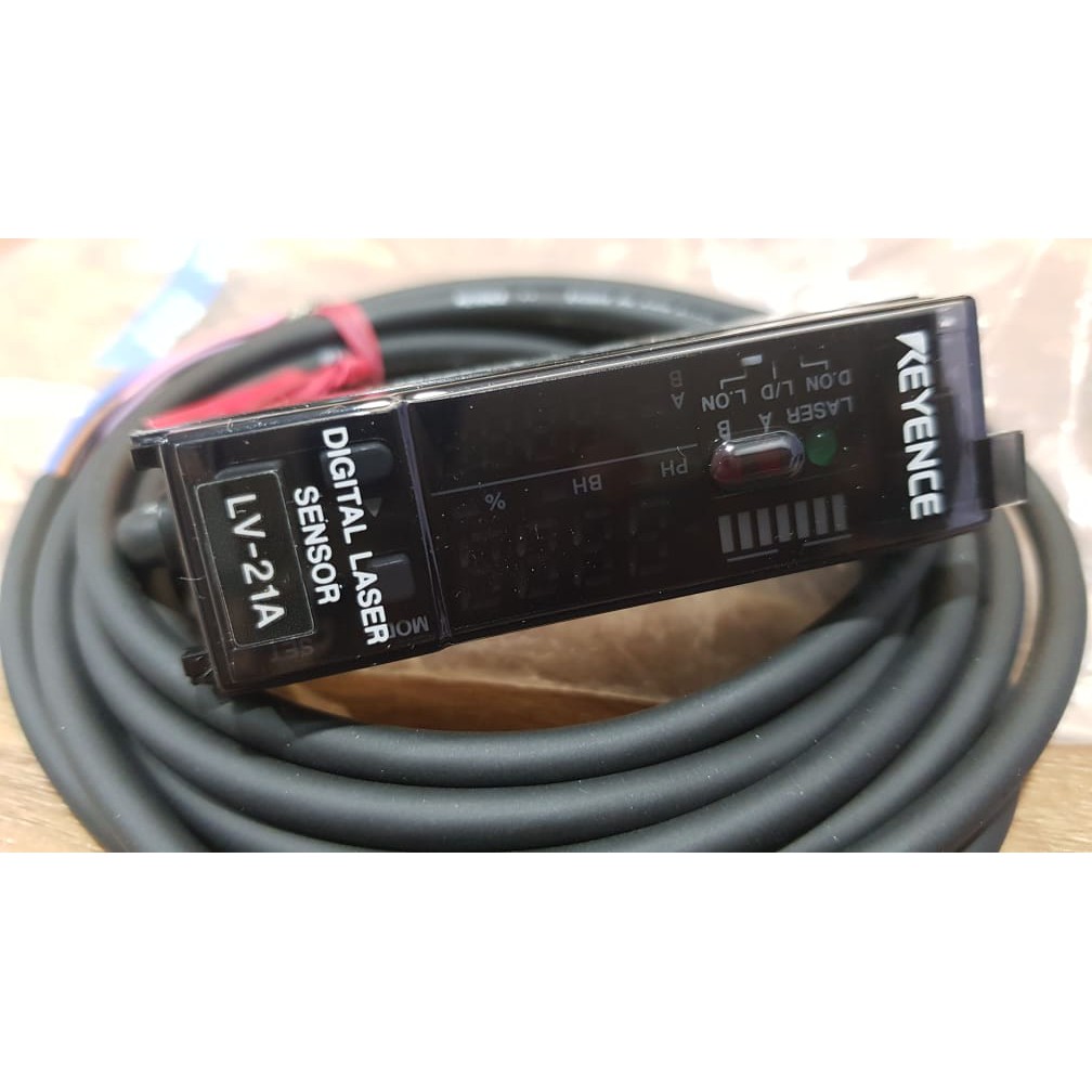 KEYENCE LV-21A Amplifier Unit, Main Unit, NPN (NEW WITHOUT BOX) | Shopee Malaysia